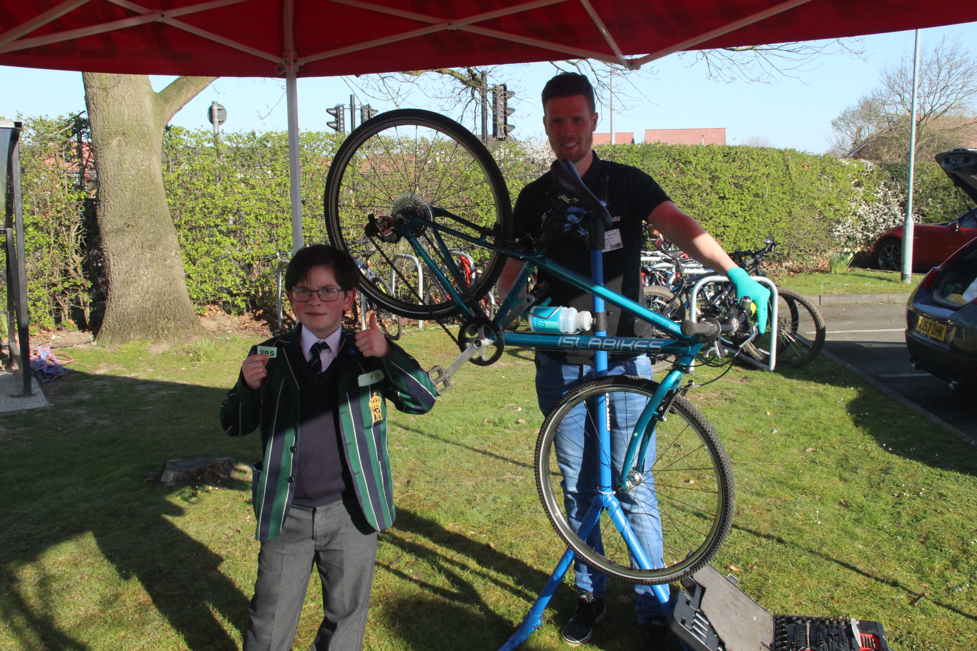 Sustainable Travel Day - Bike, Bus or Bunch up! - The King's School Chester